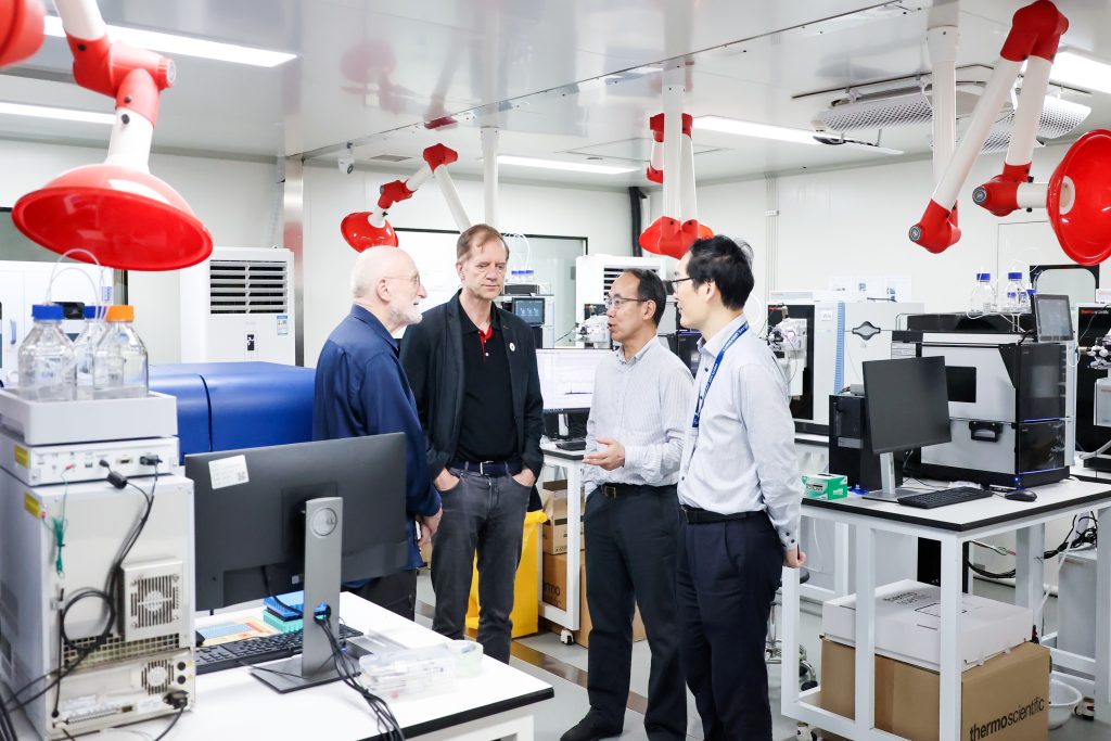 学术大牛 Matthias Mann 及 Chris Sander 访问西湖欧米｜欧米访客 - Westlake Omics ｜ 西湖欧米 ...